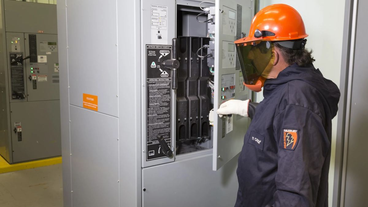 Custom Switchgear Upgrades for Your Power Needs | Prime Power