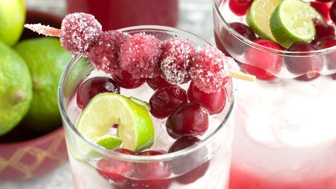 Blog | Recipe: Sparkling Cran-razzy Drink | Reid Health