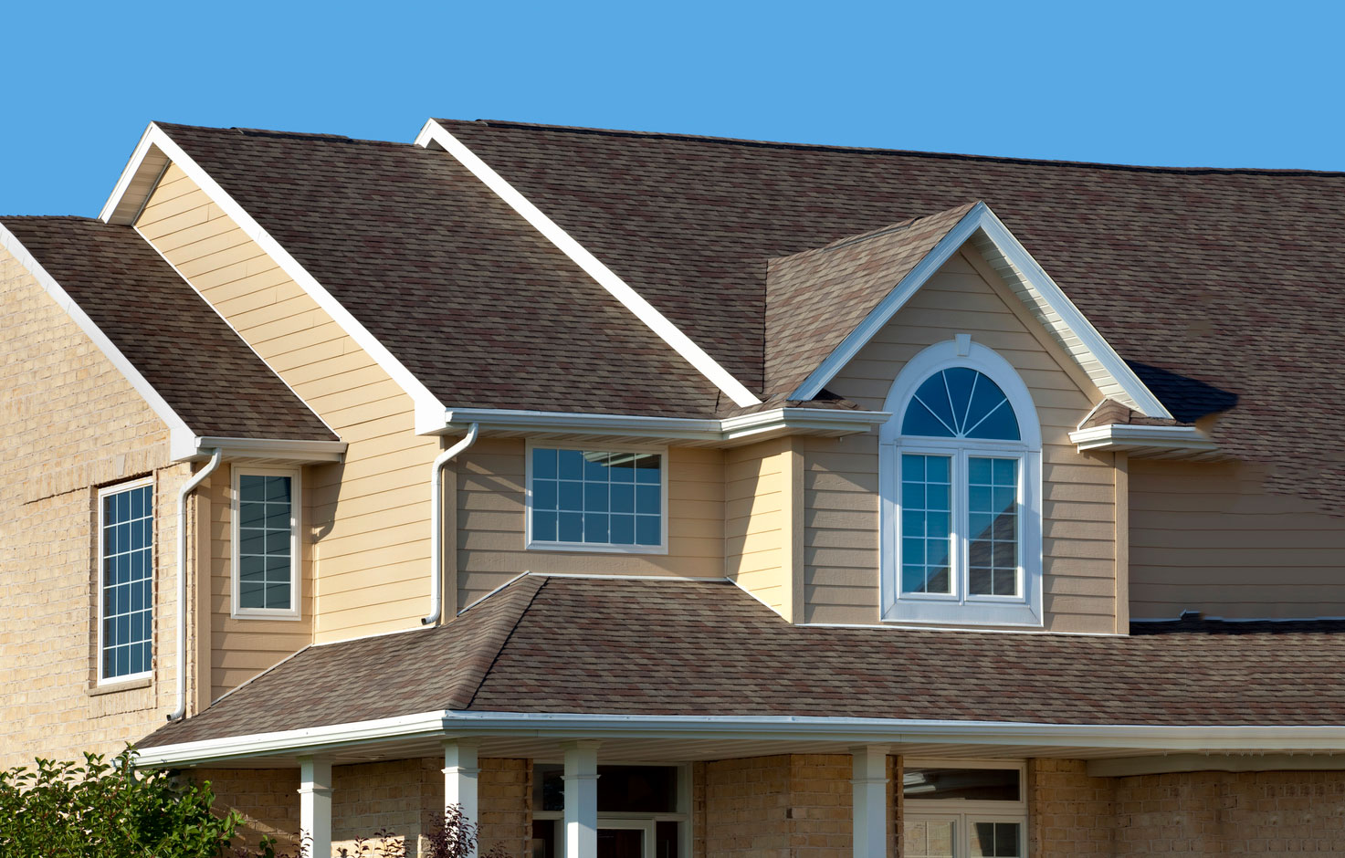 Owens Corning Oakridge® Shingles | ARAC - Roof It Forward