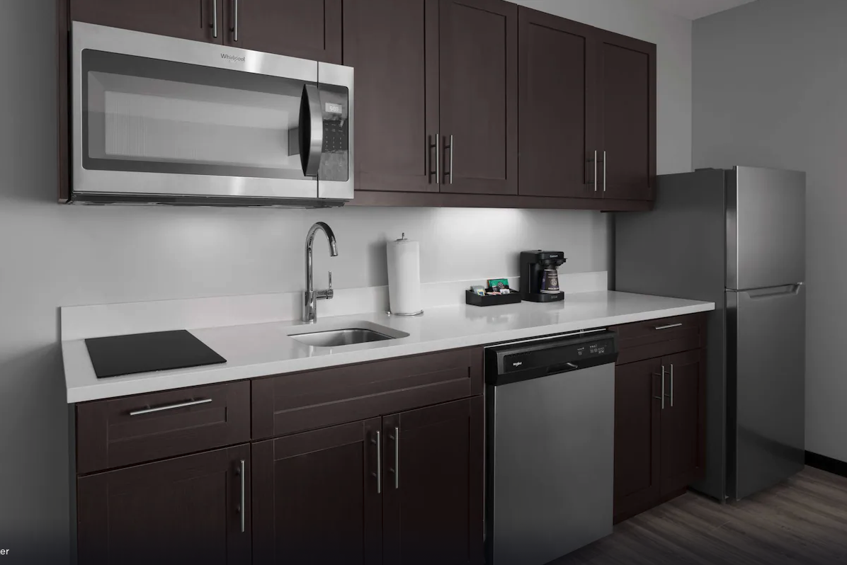 Homewood Suites - Charlotte, NC Hotel Kitchen Cabinets | Thomas ...