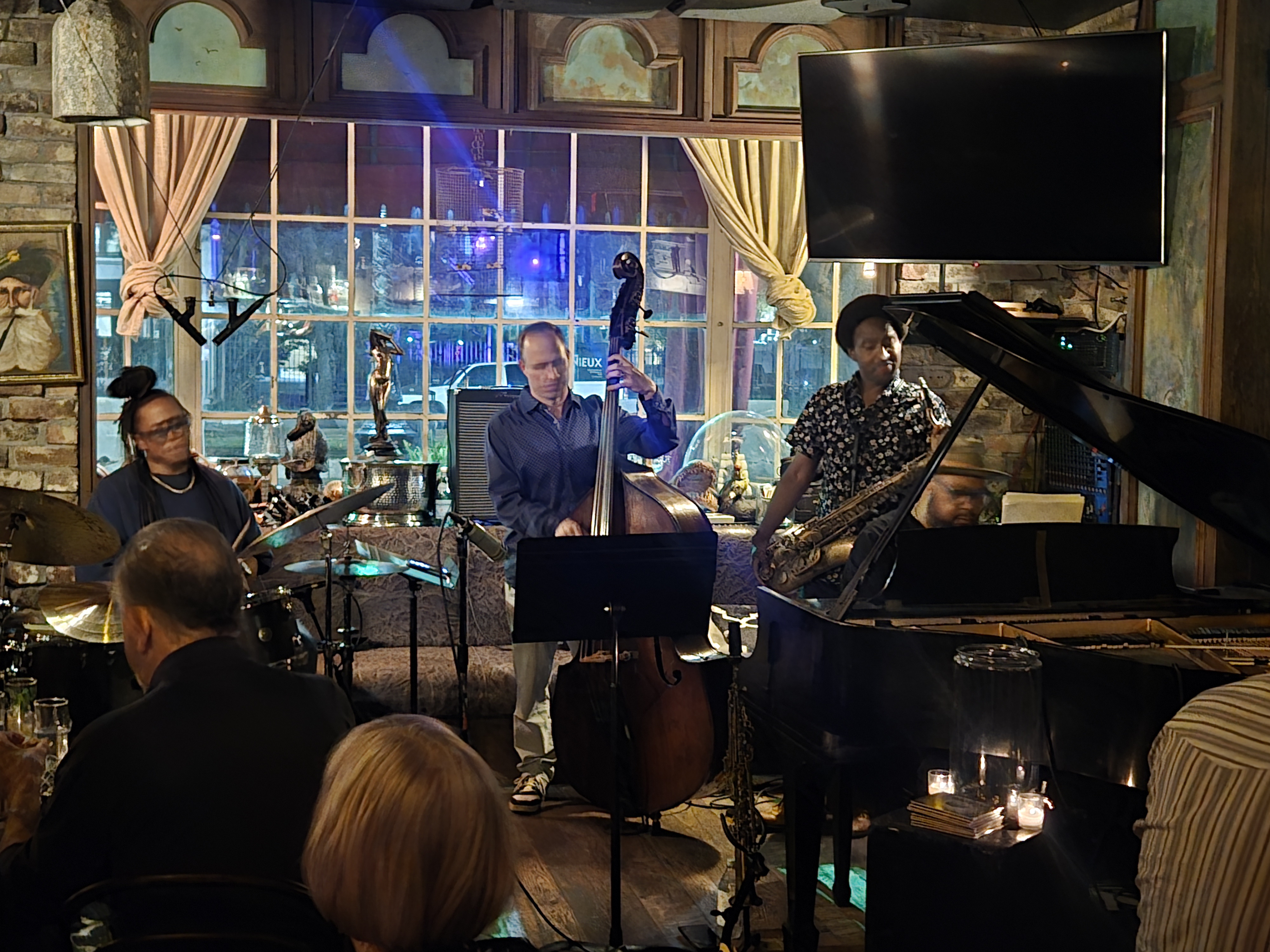 Peter Harris & Band Goes Live at Bayou Bar | Where Y'at New Orleans