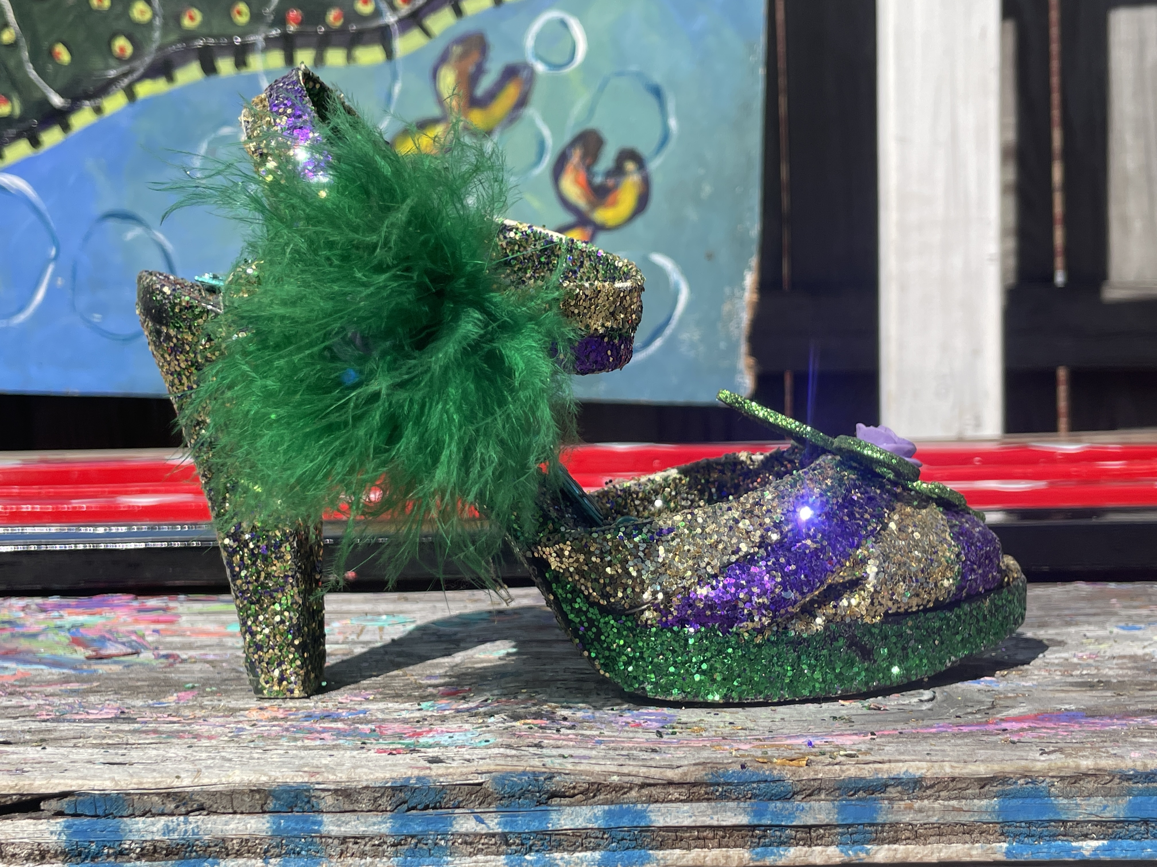 Rating the Most Coveted Mardi Gras Parade Throws | Where Y'at New Orleans